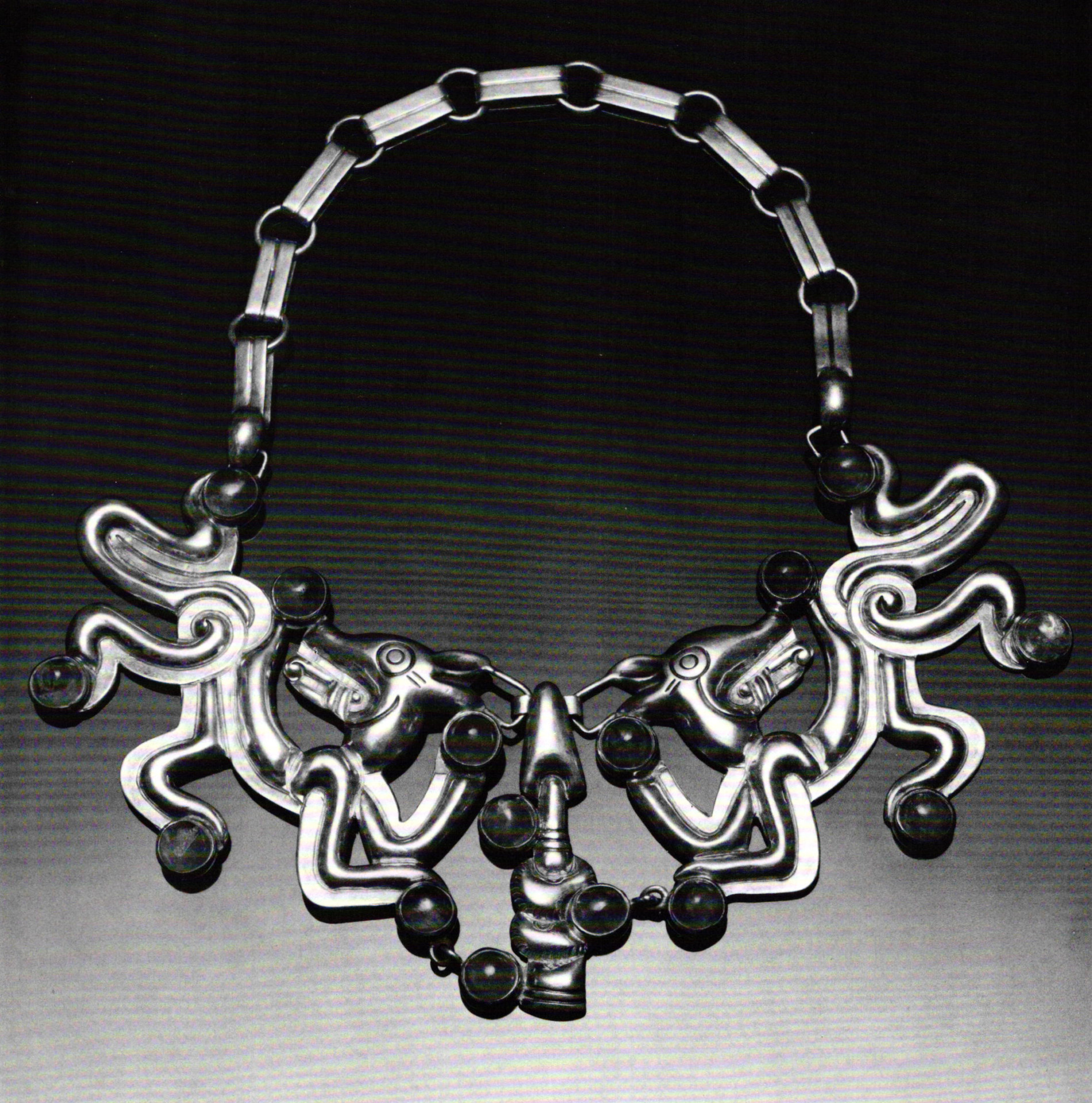 Moche Metalwork - Ganoksin Jewelry Making Community