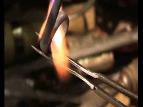 John Martin Douglas Master Goldsmith: Bespoke Gold Ring - How-To Video ...