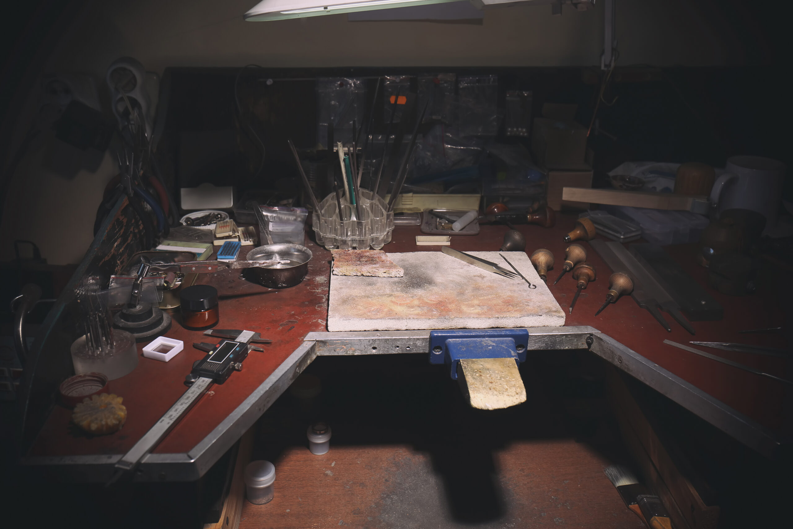 A Method of Steel Patination - Ganoksin Jewelry Making Community