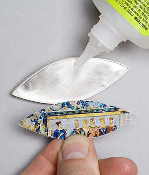 3 Ways to Use 2-Part Epoxy Resins - Ganoksin Jewelry Making Community