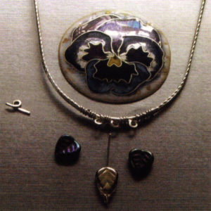 Wire Wrapping Enamel Pieces - Ganoksin Jewelry Making Community