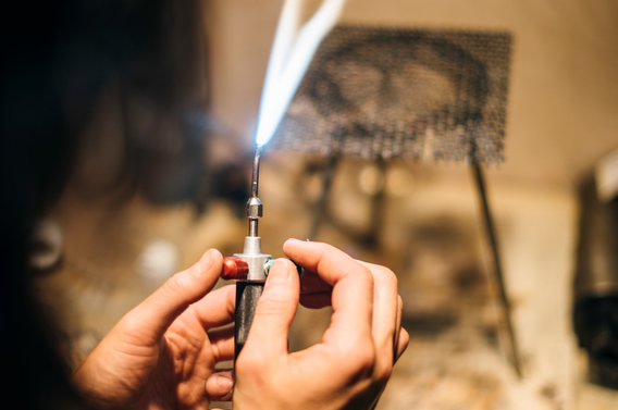 Beginner's Corner - Ganoksin Jewelry Making Community